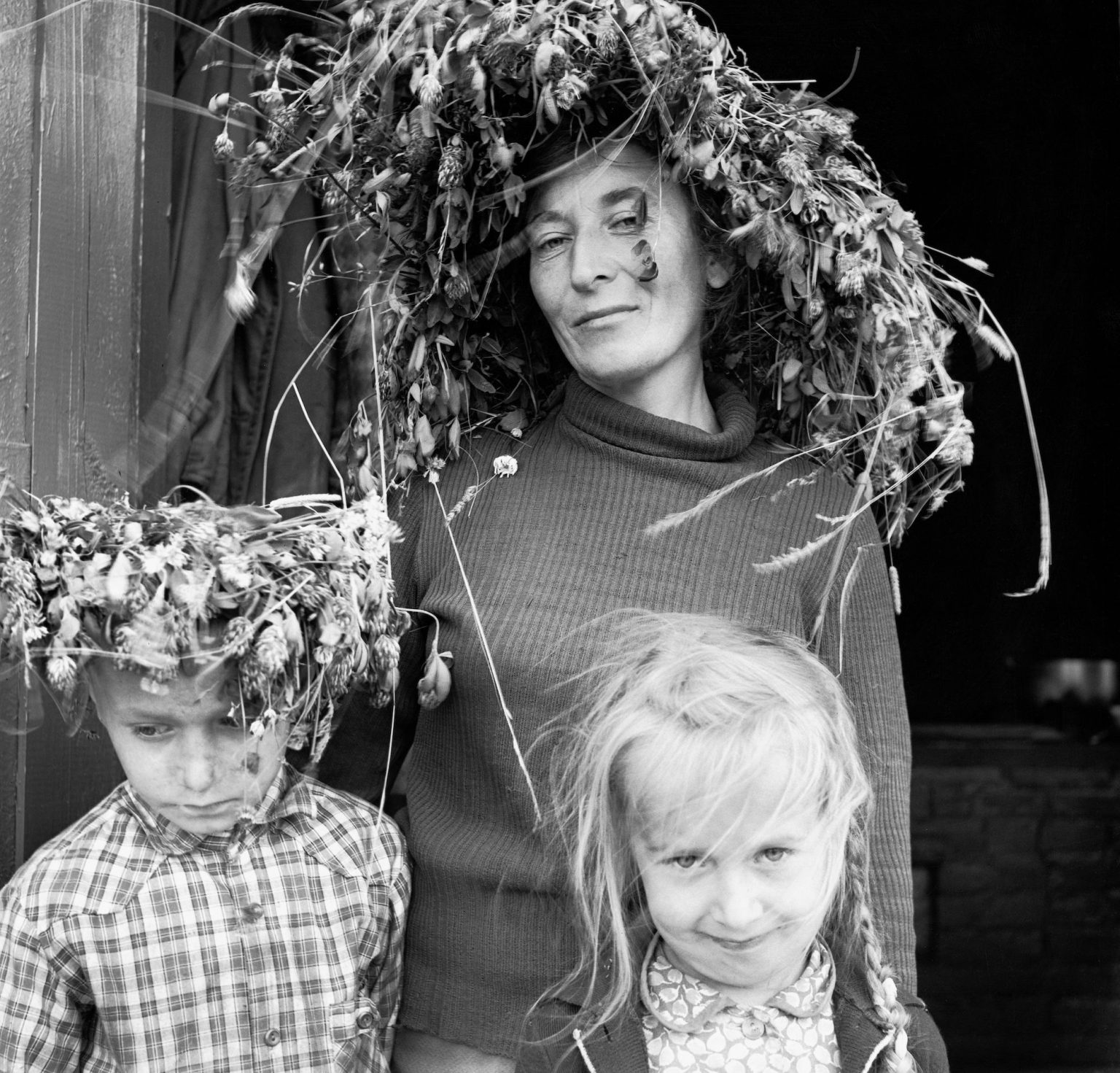 Edgars Tavars, Daina Tavare, Iveta Tavare 1986. My Country People ...